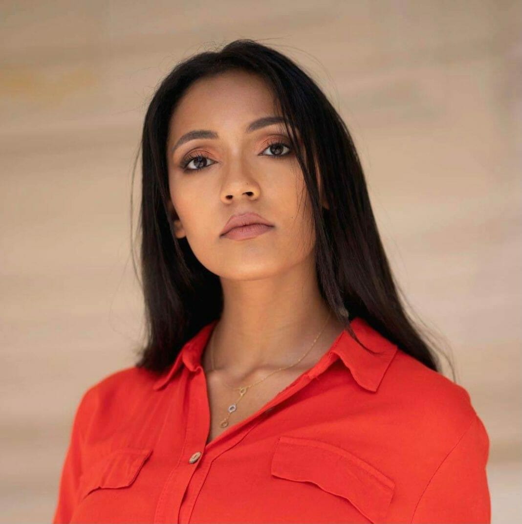 Stage dans le luxe chez Dior : Le témoignage d'Oumaima