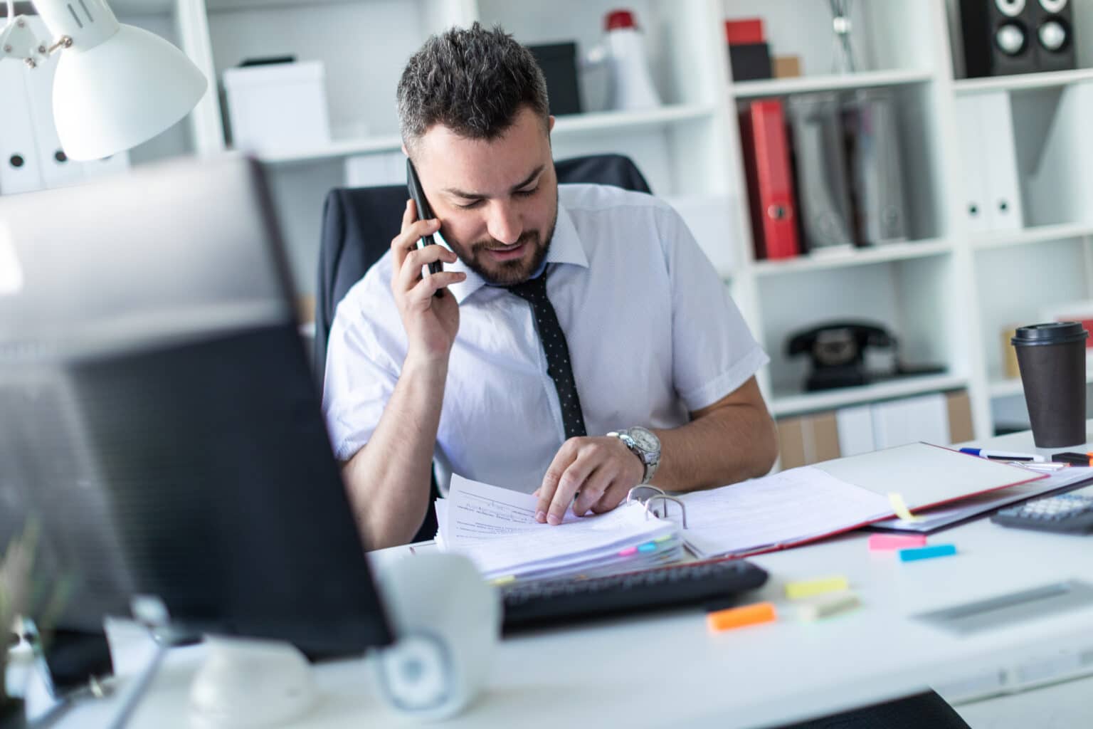 Responsable des services généraux : formation, salaire, missions...